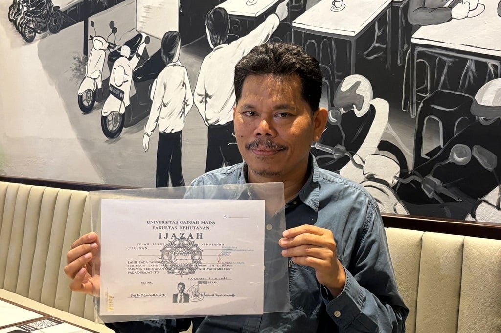 Bonatua Silalahi dan Roy Suryo Berhasil Kantongi Salinan Ijazah Jokowi dari KPU, FAKTA ...